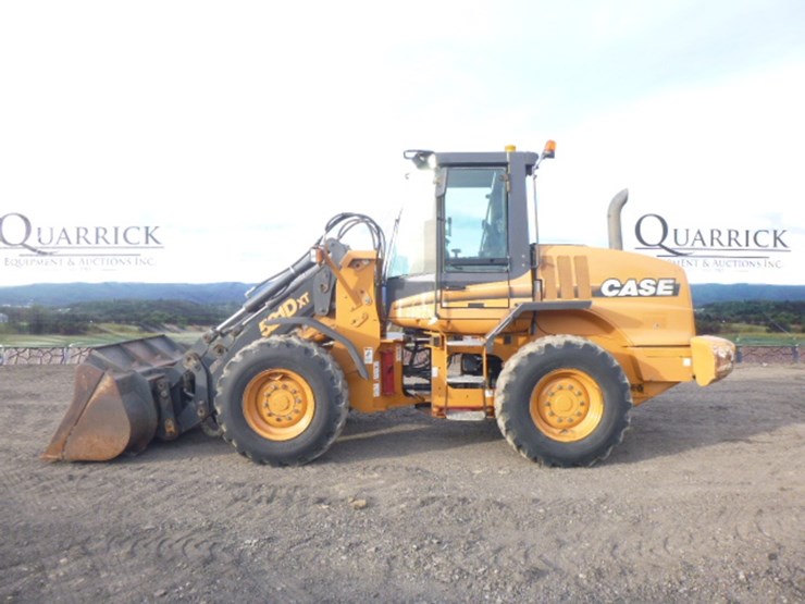 CASE 521D XT by Quarrick Equipment & Auctions Inc. - Auction Resource