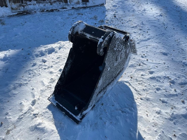 Bobcat 12" Smooth Excavator Bucket by McGrew Equipment Company ...