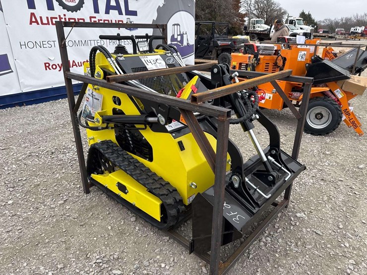 Unused 2024 MachPro MPS330 Mini Track Loader Skid Steer by Royal ...