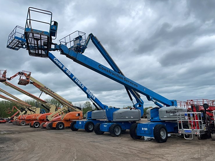 GENIE S80 BOOM LIFT SN:1304 by Alex Lyon & Son - Auction Resource