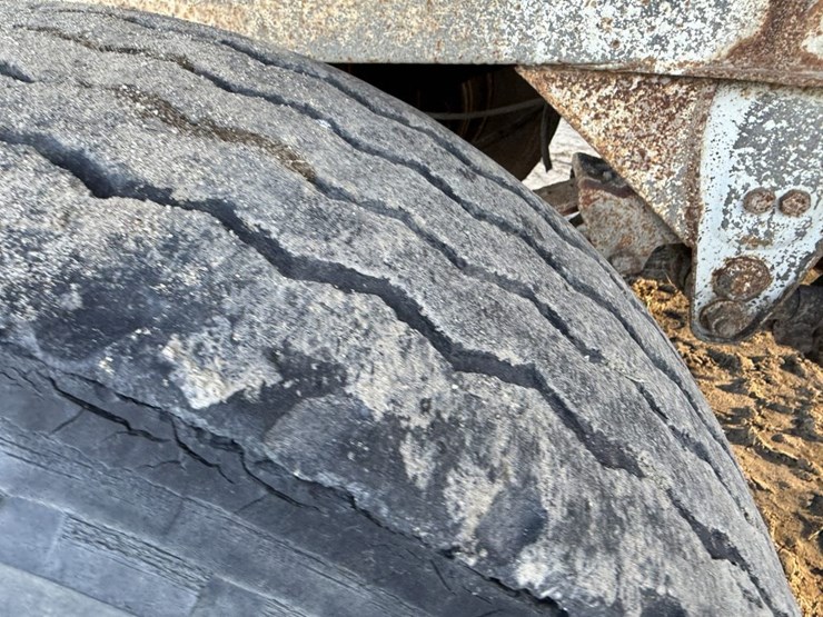 #2060 • 1986 Red River Trailer 44' End Dump Trailer by Integrity Sales ...