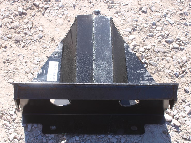 #4044 • Mini-Skid Tree Spade by Kerr Auction | Auction Resource