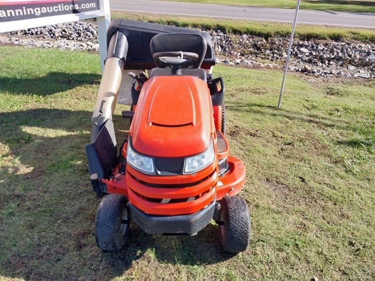 Simplicity Braodmoor 44" 218hrs by Canning Auction Service | Auction Resource