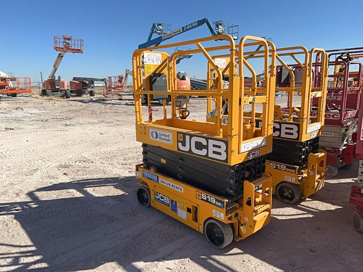 JCB 1932E SCISSOR LIFT by Alex Lyon & Son | Auction Resource