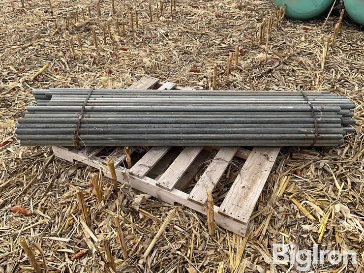 Fiberglass Electric Fence Posts by BigIron Auctions | Auction Resource