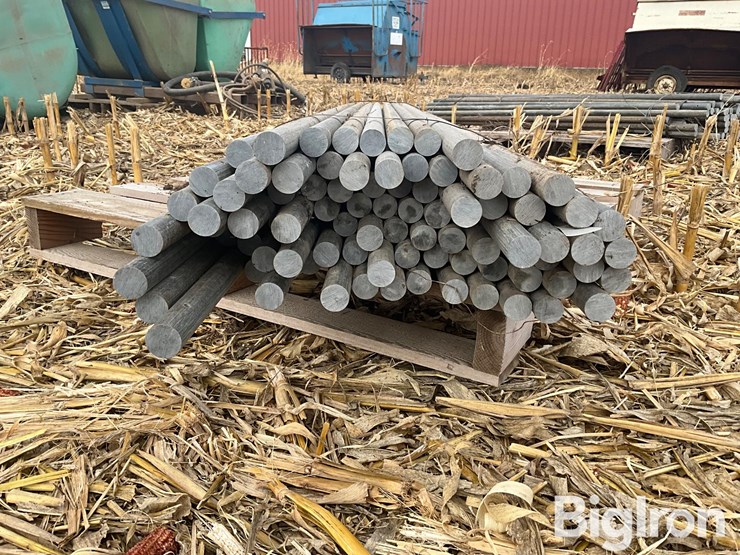 Fiberglass Electric Fence Posts by BigIron Auctions | Auction Resource