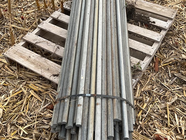 Fiberglass Electric Fence Posts by BigIron Auctions | Auction Resource