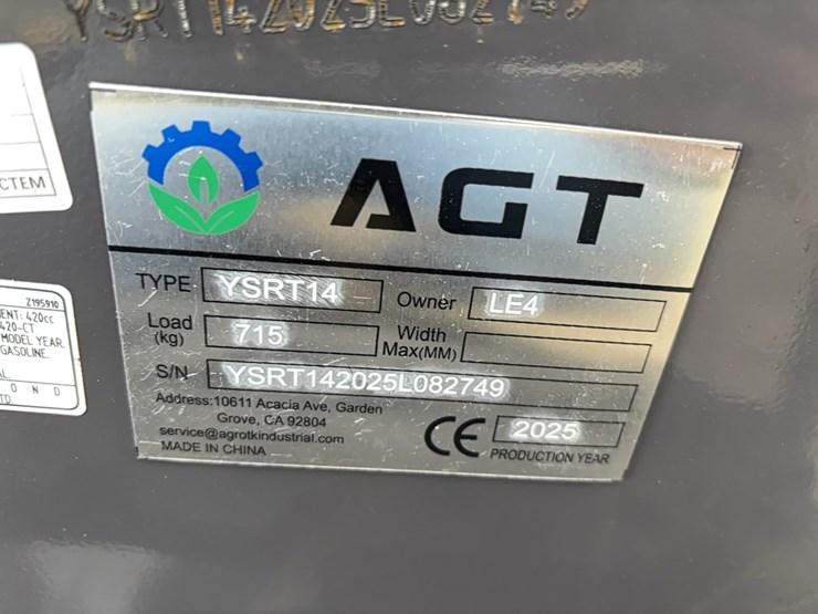 NEW AGT YSRT14 MINI TRACK LOADER by Alex Lyon & Son | Auction Resource