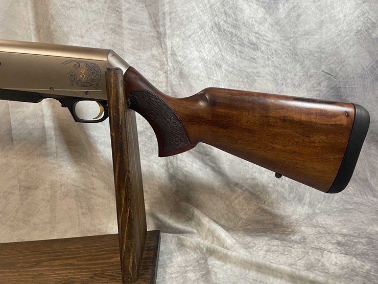 #2576 • Browning BAR-MK3 Hunter 270 WIN Semi-Auto Rifle, SN ...