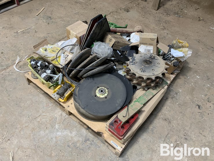 John Deere Planter Parts by BigIron Auctions | Auction Resource