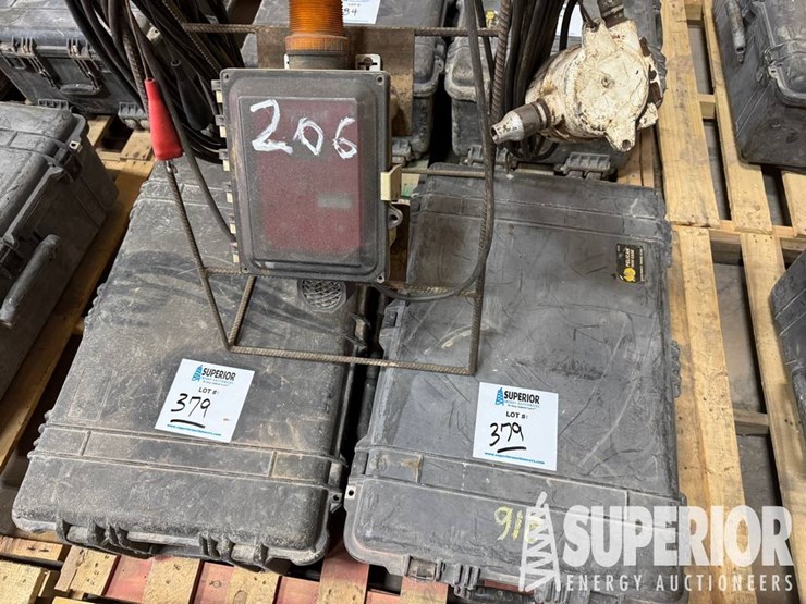 Pallet of (2) Air Packs & (1) H2S Monitor by Superior Energy ...