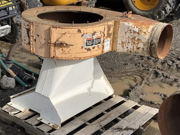 JOHNSON Tomato Harvester Blower Chute by Putman Auctioneers Inc ...