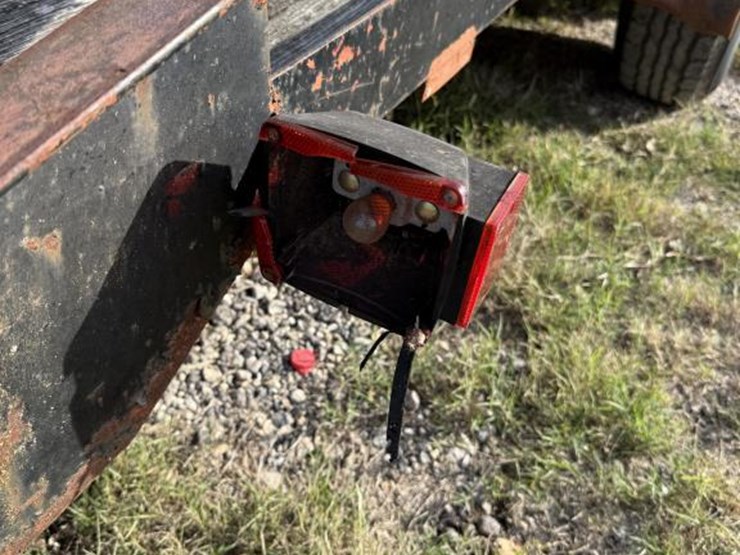 #234 • 16' Utility Trailer w/ 1' Side Rails & 3' Ramps by Central Texas ...