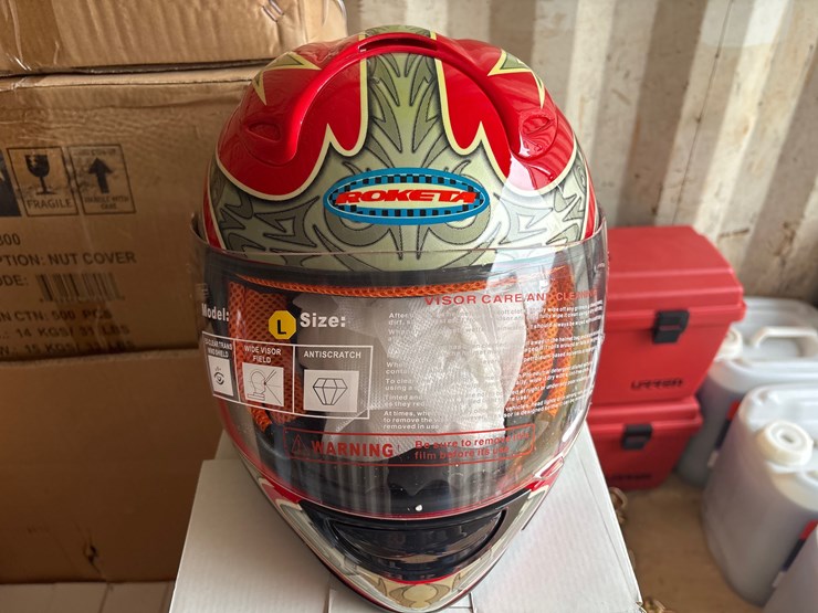 #819 • New Large D.O.T. Approved Helmet w/Faceshield by Van Massey ...