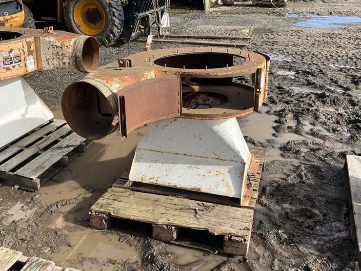 JOHNSON Tomato Harvester Blower Chute by Putman Auctioneers Inc ...