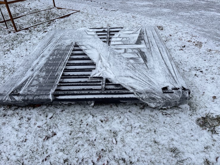 #3023 • 2025 Unused SKLP 14FT. BI-PARTING WROUGHT IRON GATE by Edinburg ...