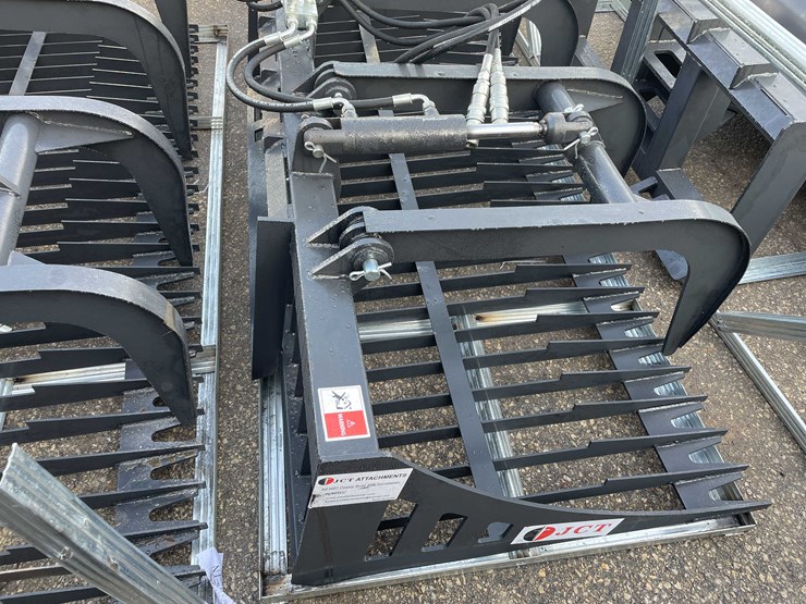 #4209 • Unused 2026 JCT Skid Steer Rock Grapple Bucket (O6) by Hansen ...