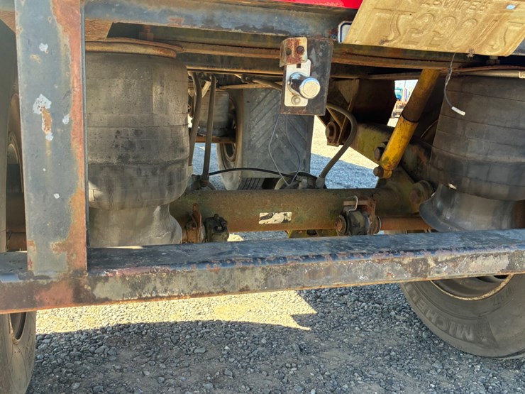 1997 DACO TRAILER 48-FT FLATBED TRAILER by Machinery Auctioneers ...