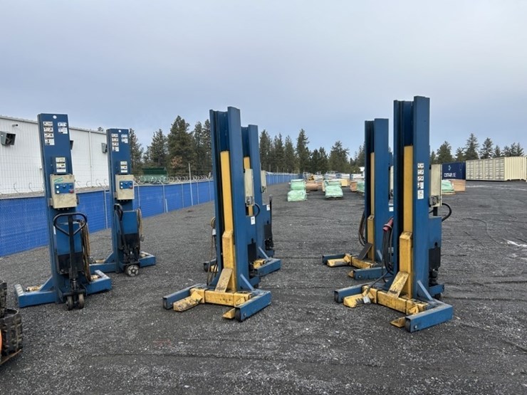 PKS PKMC-18-6 Auto Lift Columns, Qty. 6 by J. Stout Auctions | Auction ...