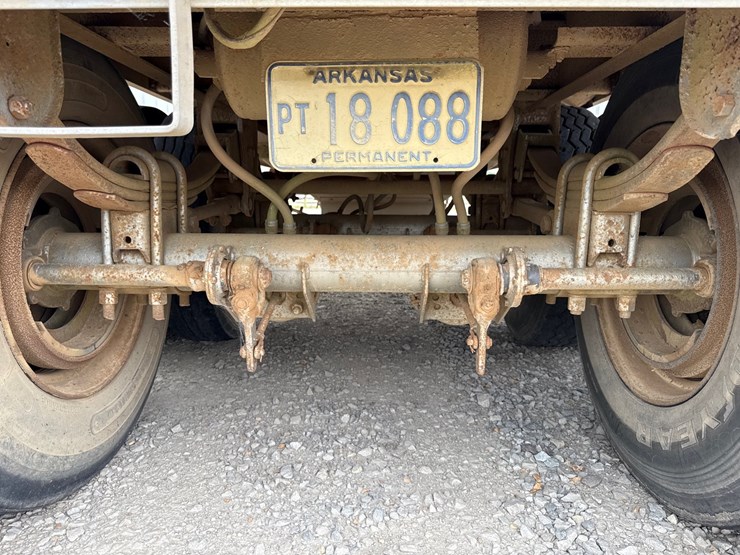 #45428 • Chamberlin 40' T/A Hopper Bottom Trailer by Witcher Auctions ...
