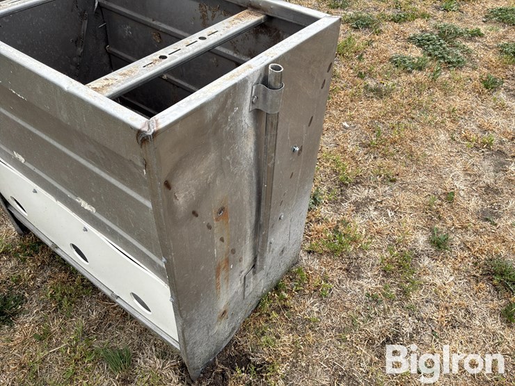 Chicken Feeder Bunks by BigIron Auctions | Auction Resource