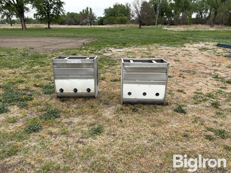 Chicken Feeder Bunks by BigIron Auctions | Auction Resource