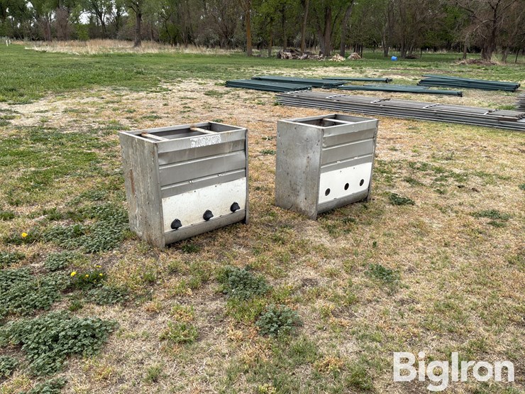 Chicken Feeder Bunks by BigIron Auctions | Auction Resource