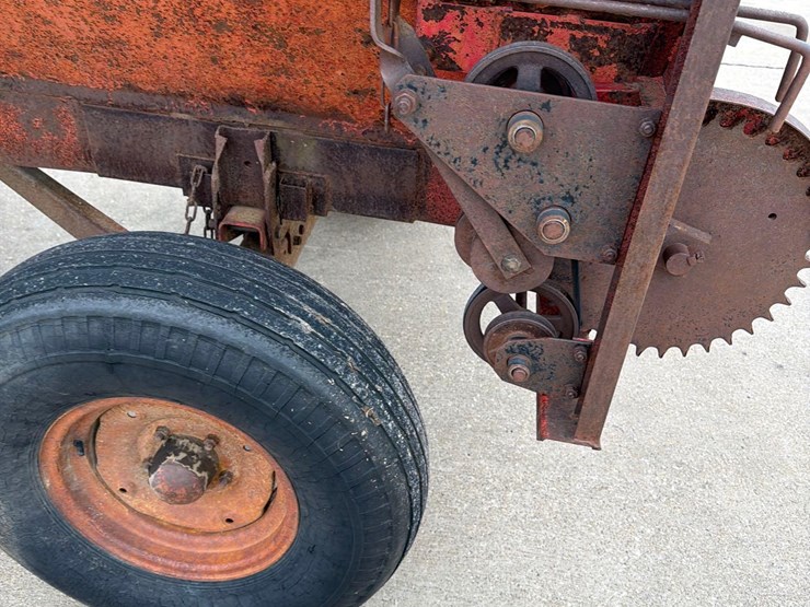Roorda 12ft Metal Rear Unload Silage Wagon by Zomer Auctions | Auction ...