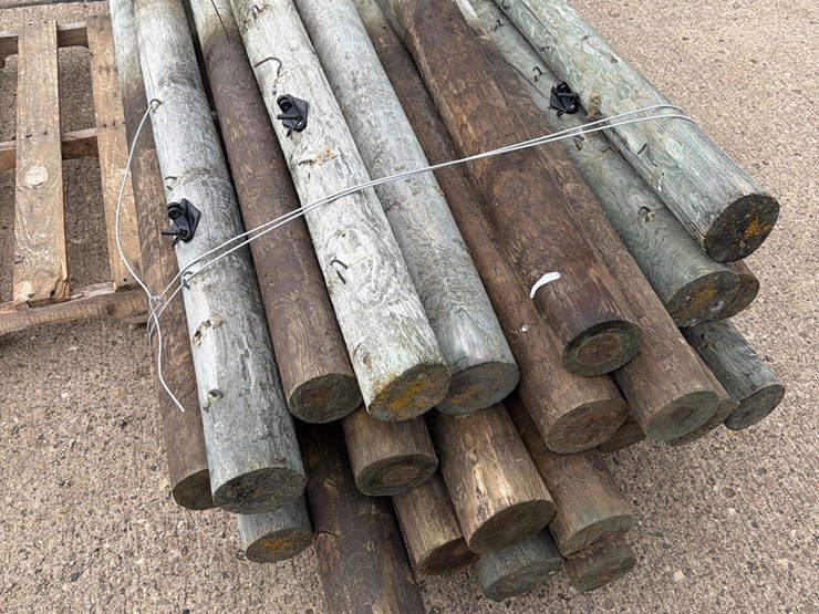 Wood Poles by Zomer Auctions | Auction Resource