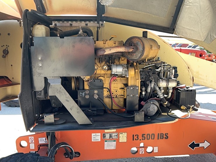 JLG 400S BOOM LIFT SN:300106864 4X4, by Alex Lyon & Son | Auction Resource