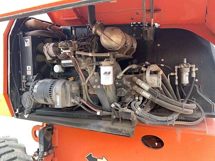 JLG 600S BOOM LIFT SN:25360 4X4, by Alex Lyon & Son | Auction Resource