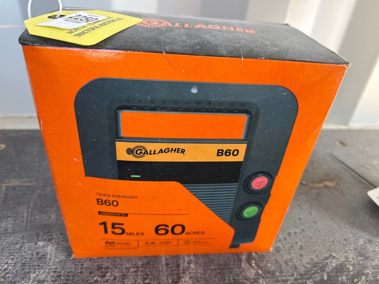 #2250 • GALLAGHER B60 SOLAR CHARGER by North Tennessee Tractor ...