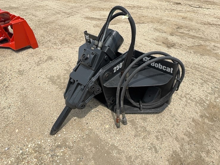BOBCAT 2500 HYDRAULIC HAMMER SKID STEER ATTACHMENT by Alex Lyon & Son ...