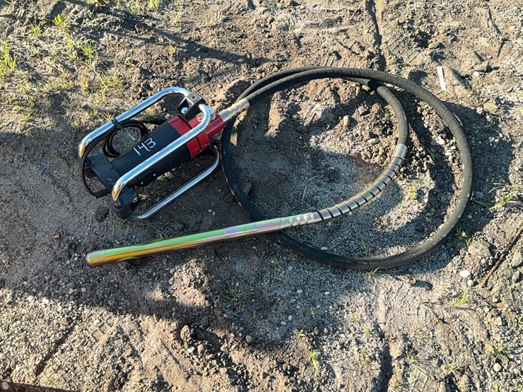 NEW MUSTANG CV3500 CONCRETE VIBRATOR NEW SUPPORT EQUIPMENT by Alex Lyon ...