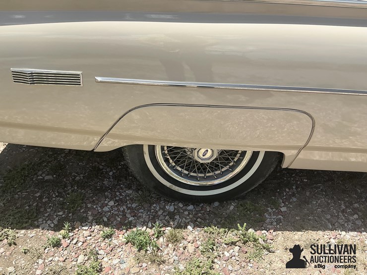 1962 Ford Thunderbird 2 Door Hardtop Luxury Sport by BigIron Auctions ...