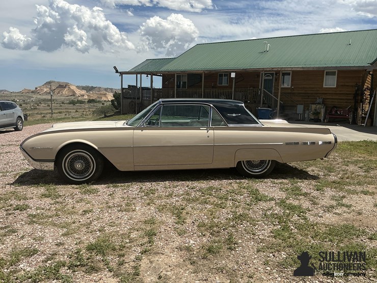 1962 Ford Thunderbird 2 Door Hardtop Luxury Sport by BigIron Auctions ...